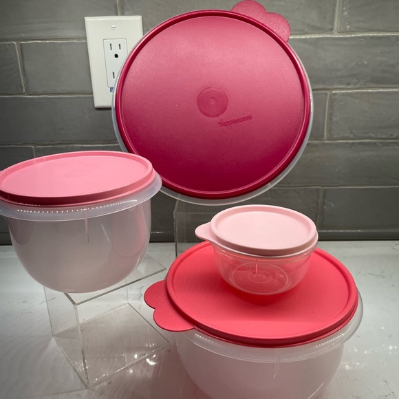 Tupperware | Kitchen | Nwt 4 Pc Tupperware Mixing Bowls | Poshmark